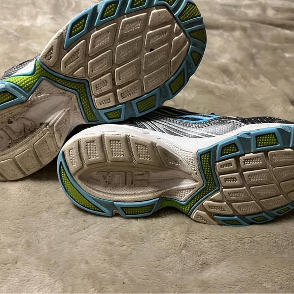 Fila | Shoes | Fila Tennis Shoes Blue Green Gray Size 6 | Poshmark